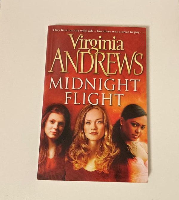 Midnight flight - Virginia Andrews. Broken Wings #2. Secondhand. – The ...